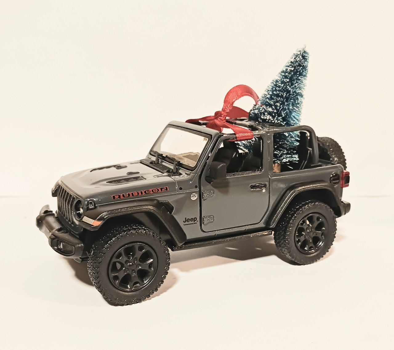 Jeep Wrangler Rubicon JL Anvil Die-cast Ornament with Tree – Offroad ...
