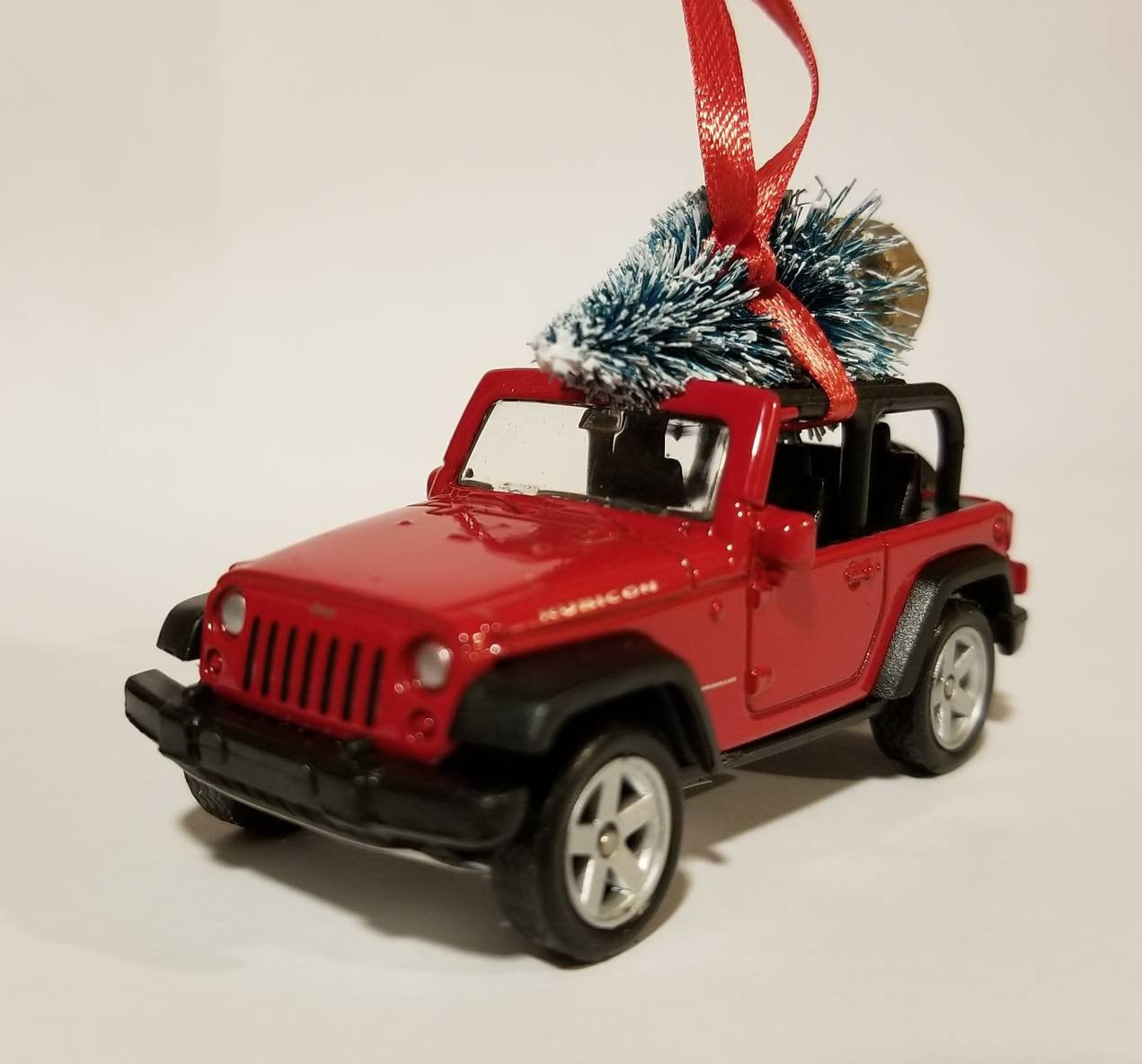 Jeep Wrangler JK Red Ornament with Tree – Offroad Collectibles